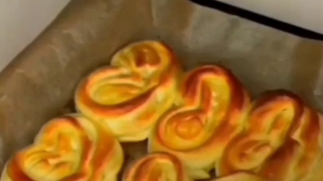 Плюшки, ароматные и вкусные.