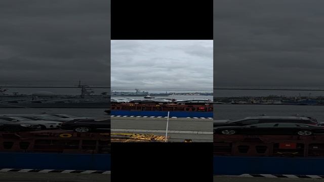 Морской порт Владивосток