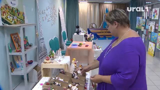 URAL 1 - Особенная выставка от особенных детей прошла в Челябинске