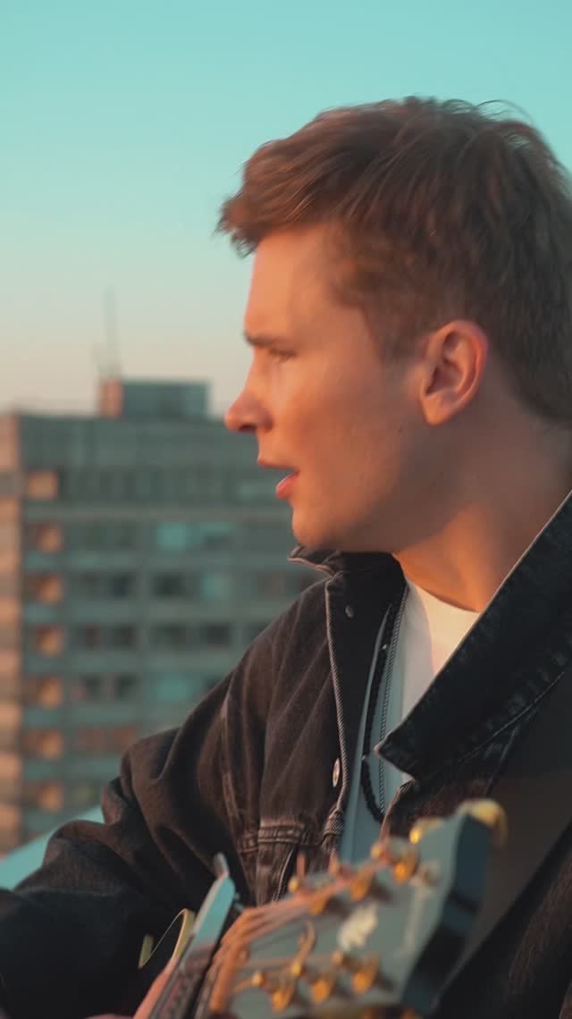 Виктор Забродин "Улетаешь, пока!"