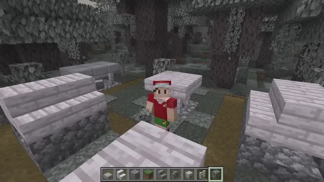 Я построил мини-деревню в БЛЕДНОМ САДУ в Майнкрафт...