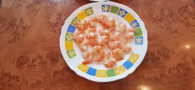 Тигровые креветки в кляре и на пару