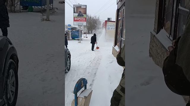 Электрическая лопата-снегоуборщик PATRIOT PE 1002 UES