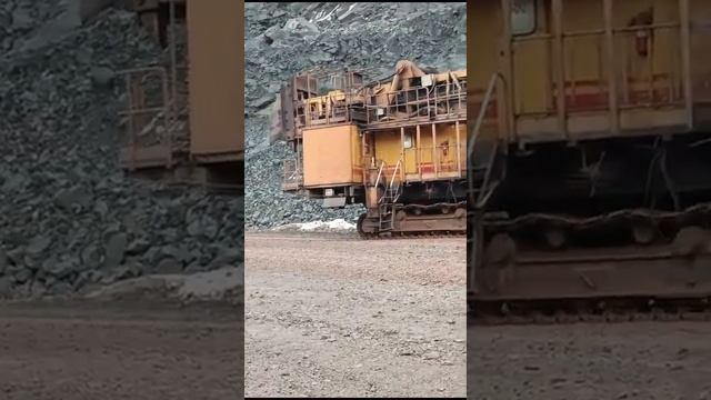 Перегонка бурового станка на новое место бурения