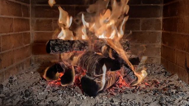 Реалистичное пламя камина