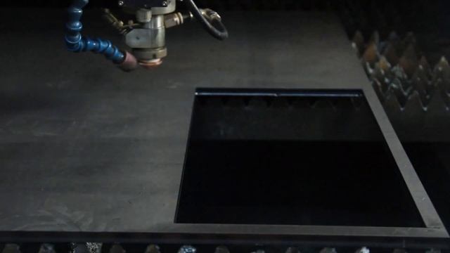 НТО "ИРЭ-Полюс" - Резка углеродистой стали 10 мм, 4,5 кВт