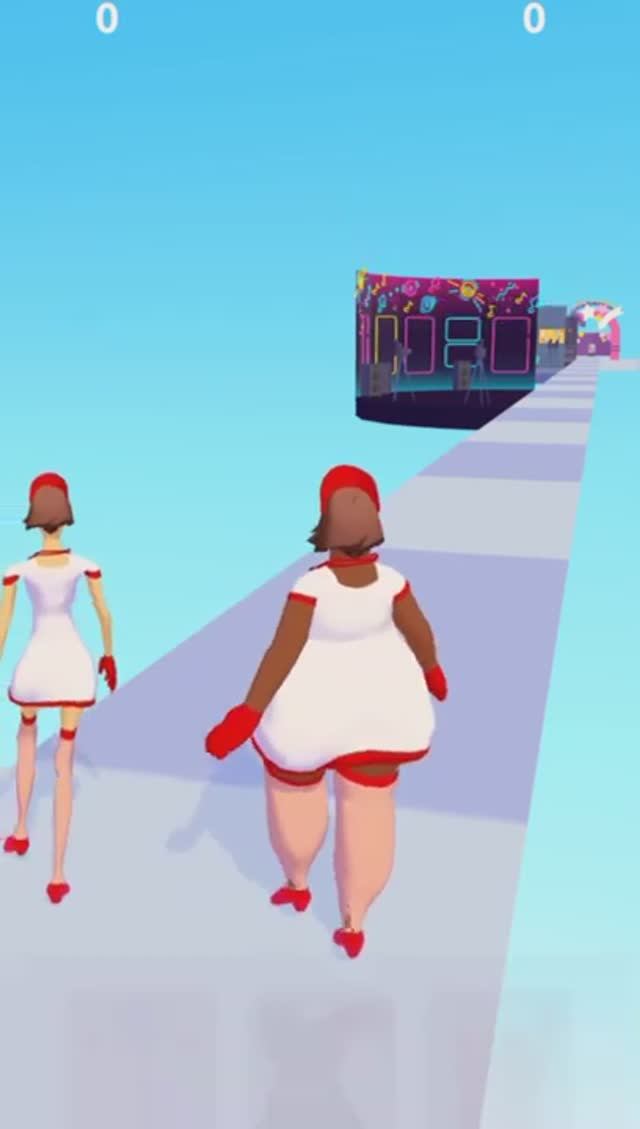 Медсестра подбирает наряд Body Race