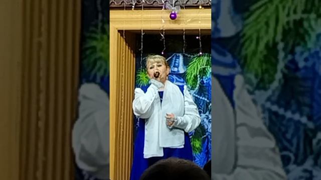 "Зима, зима, зима" поет Татьяна Надолинская