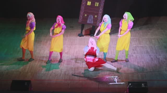 LC Draft из г.Нижний Новгород Главная Бабка-Ёжка1-4 Избушка на курьих ножках,Чёрт из Летучий корабль