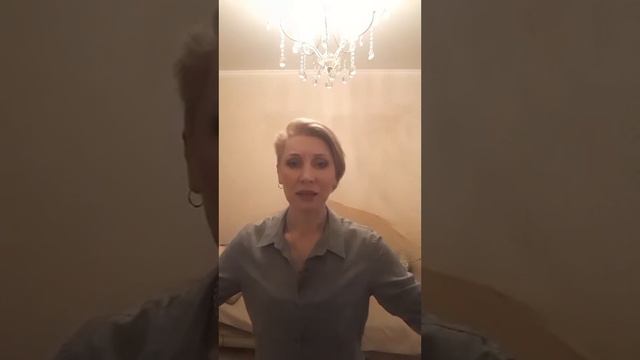 Стихи о войне.Лариса Толпышева прочитает «Балладу о красках» Роберта Рождественского