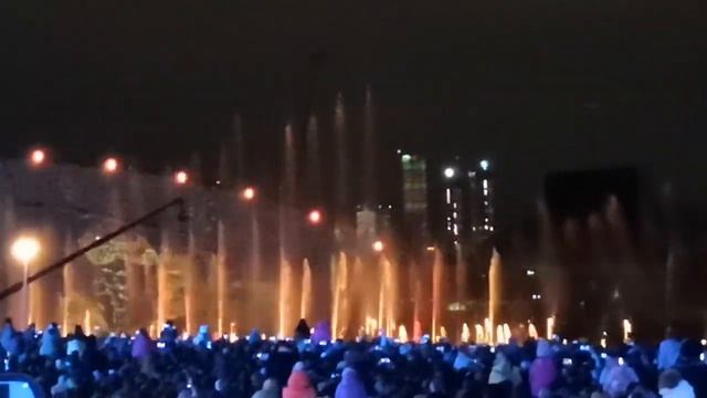 Фестиваль Круг света в Москве 2019. Гребной канал. Закрытие фестиваля Круг света