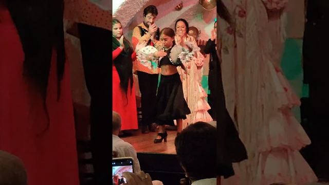 Фламенко, цыгане, Сакраменто, Гранада,Испания