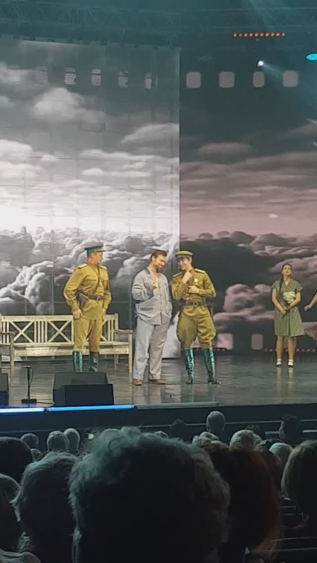 "Небесный тихоход". Петр Захаров, Григорий Чернецов, Юрий Балтачев. 
Видео канала Мой Петербург.