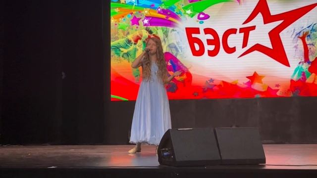 Новикова Ксения