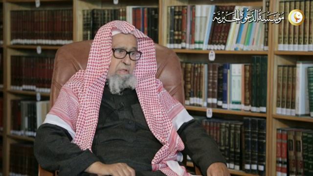 Кто стремится к довольству людей, гневая Аллаха, тот получит гнев Аллаха и гнев людей (шарх хадиса)