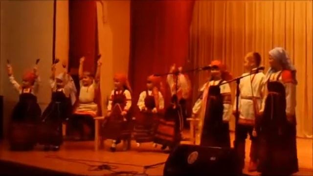 Песни "Казаки" и "Катюша"