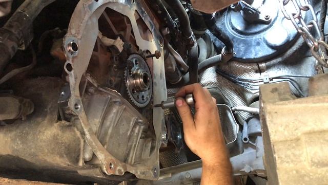 Замена заднего сальника коленвала на 2.0 TDI (CLJA)
