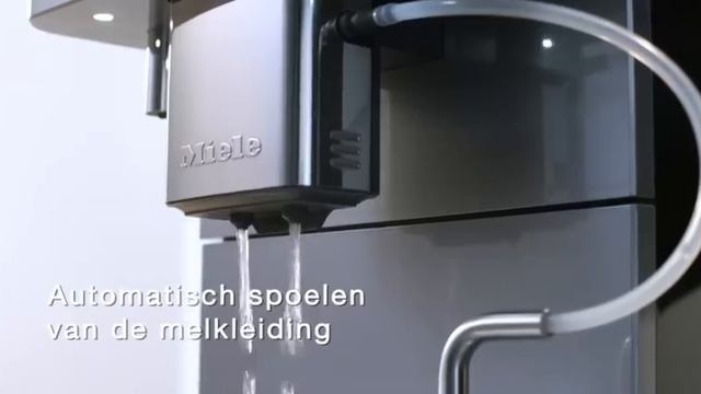 Автоматическая кофемашина Miele CM 6310