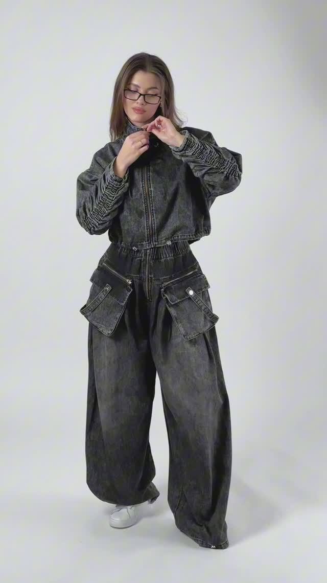 Простое обзорное видео на iPhone 14 Pro. Нажмите сюда, чтобы увидеть описание