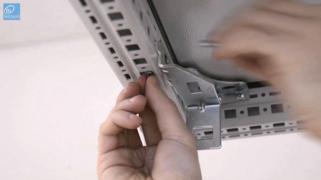 Напольные сборные универсальные шкафы серии INTEGRA