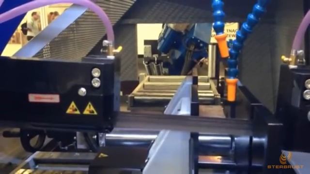 Ленточнопильный станок автоматический Pilous ARG 330 DC CF-NC automat