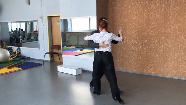 Группа аргентинского танго для людей с двигательными расстройствами