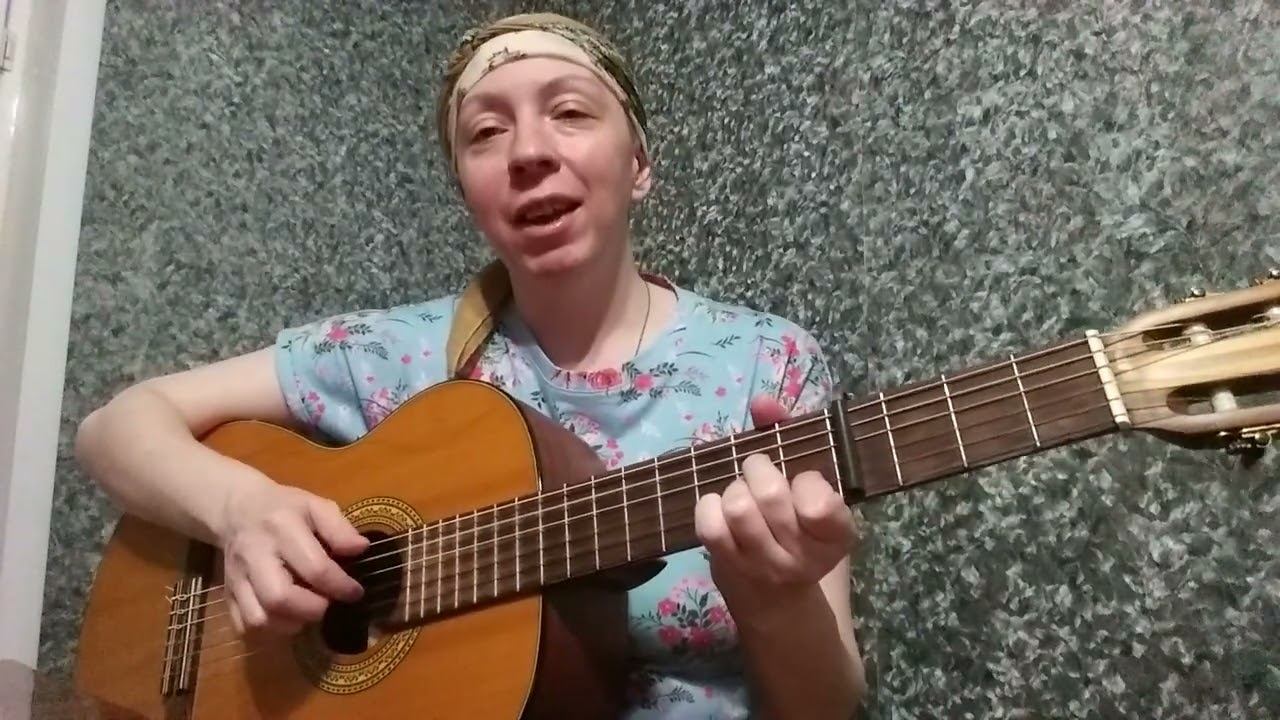 Клен ты мой опавший (песня на стихи С. Есенина). Исп. Ю. Кучмаева (альтер-версия)