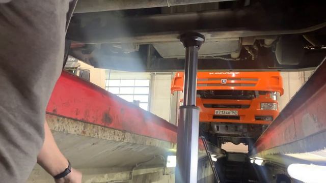 Траверса пневмогидравлическая NORDBERG N601T для грузовых автомобилей