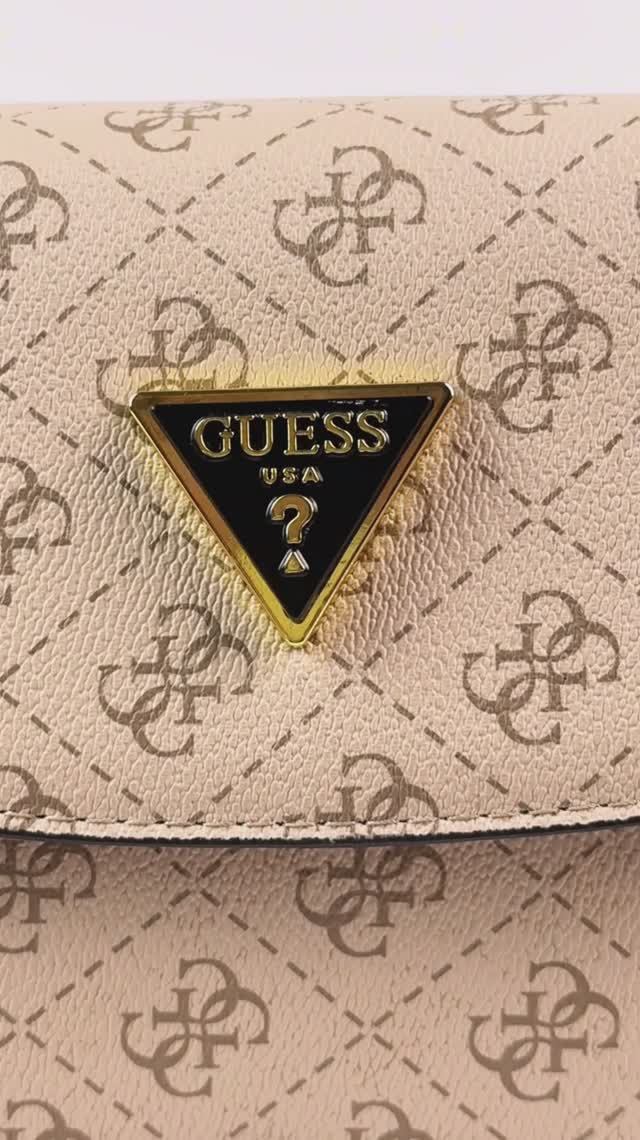 Съемка сумок без модели на iPnone 14 Pro. Нажмите сюда, чтобы увидеть описание