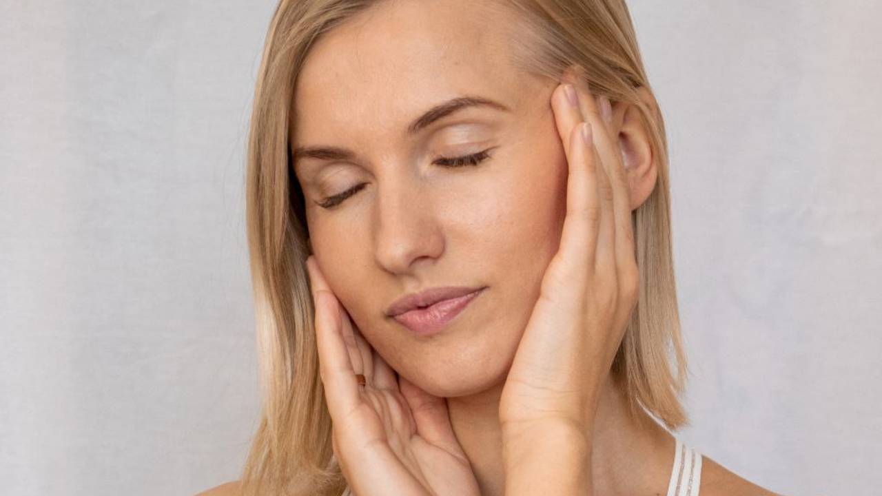 Комплекс упражнений на ВНЧС (височно-нижнечелюстной сустав)