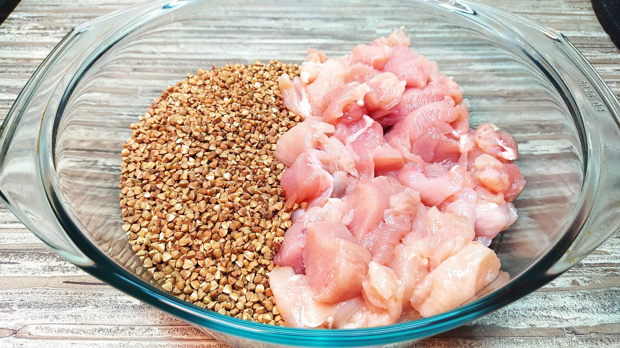 Простой, быстрый и вкусный рецепт гречки с куриным филе