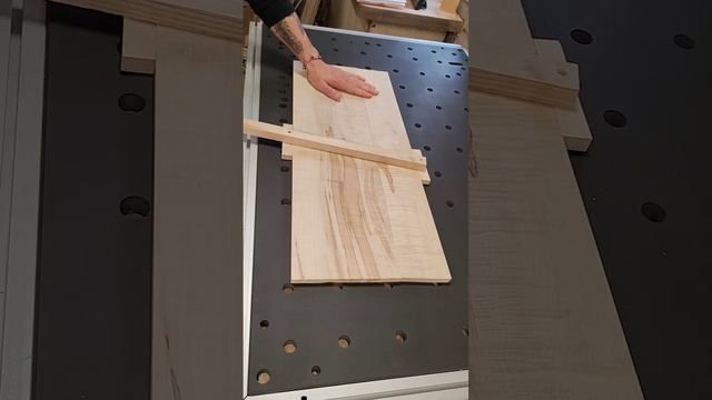 Приспособление для сплачивания досок в мебельный щит