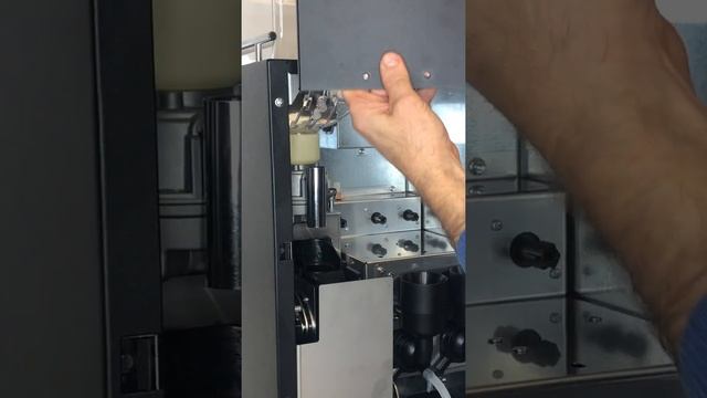 Unicum Nero XL с увеличенными бункерами – установка комплекта модификации.