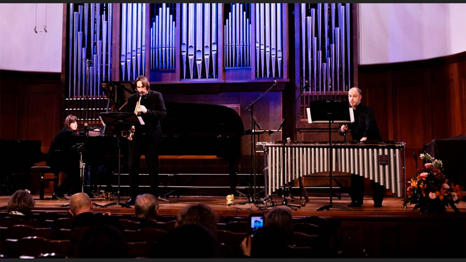 Ольга Раева «Любовное послание, прочитанное под дождем» для саксофона, ударных и фортепиано