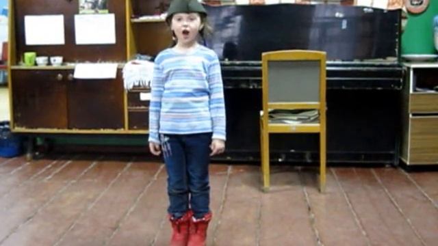 Ксюша. Стихи "На братских могилах не ставят крестов"