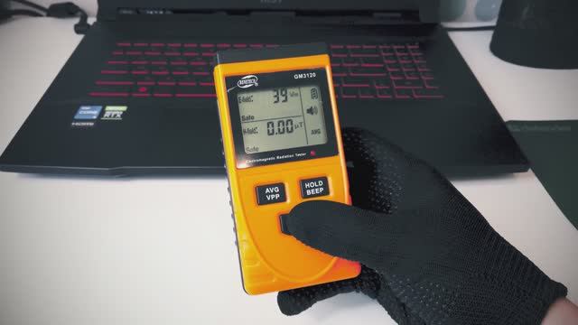Тест и обзор измерителя электромагнитного поля Benetech GM3120