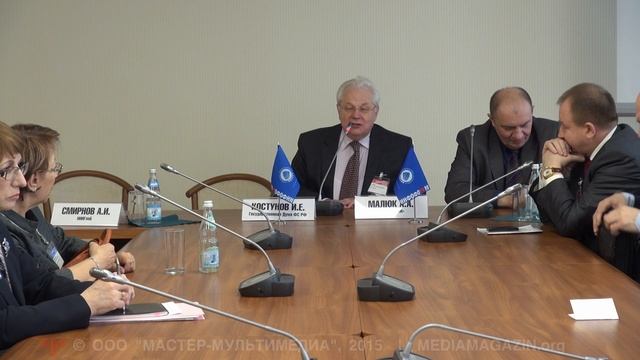 Доступность или качество образования: альтернатива эпохи информационного противоборства (А.А.Малюк)