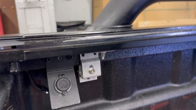 Крышка кузова с электроприводом JAC T9