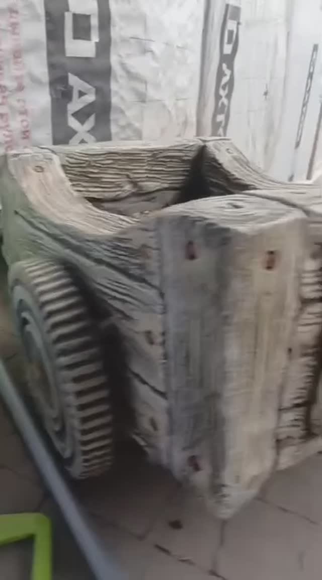 цветочник в  виде  тачки.  мастер Макс г Ростов.