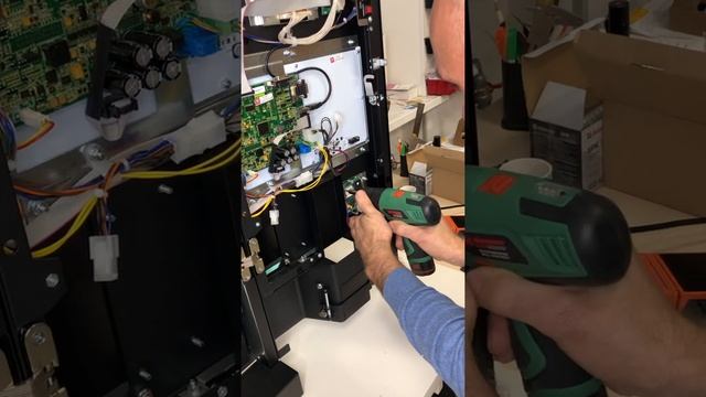 Установка модема в Unicum Nero