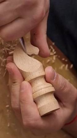 Мастер-класс как сделать/вырезать шахматную фигуру  из дерева своими руками