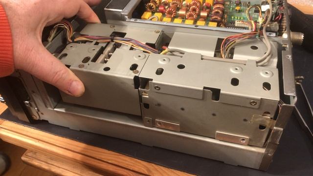 Kenwood TS 850S. Tuner Disassembly