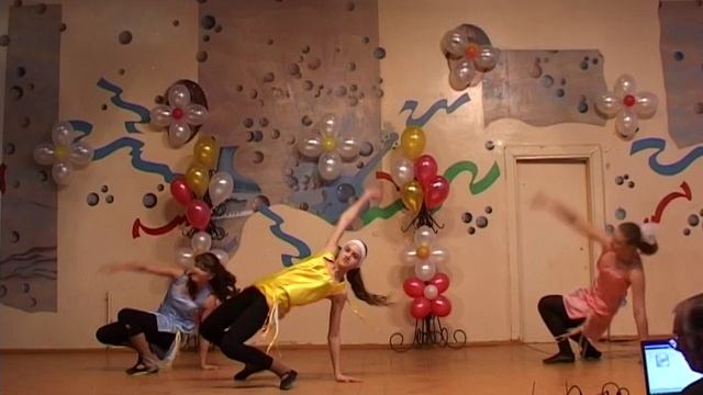 Последний звонок_2009_9 класс