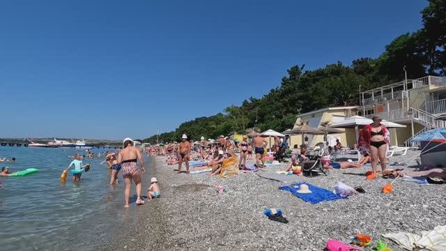 Геленджик / Пляж Лазурный берег