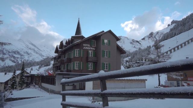 3320581-hd_1920_1080_24fps