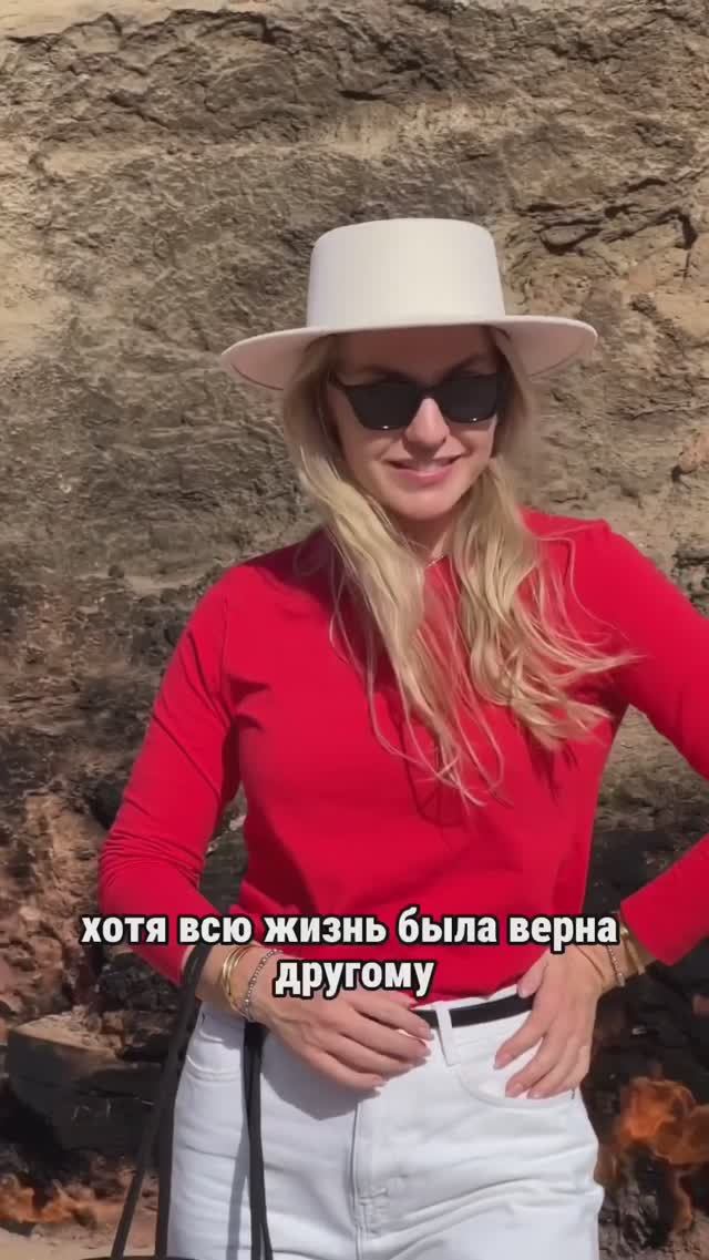 Оформить заказ можно на сайте Walls-shop.ru в разделе «КОВРОВАЯ ВЫШИВКА» Бесплатный урок тоже там