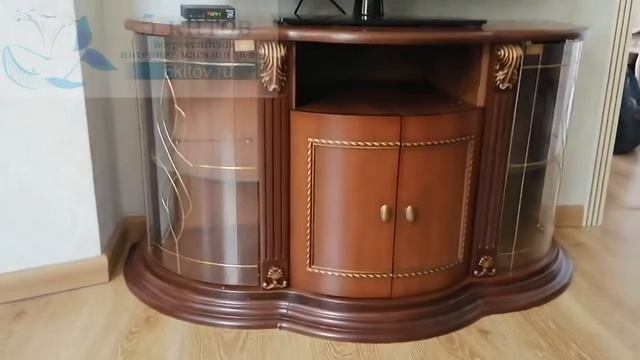 Тумба ТВ Динара орех (Фабрика СКФМ)