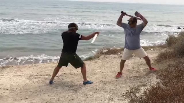 АСТ (Armed Combat and Tactics)техника и тактика работы с оружием: нож,мачете,шест,меч