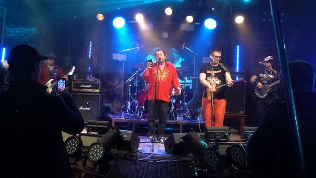 Бахыт-Компот | На русском обугленном танке (концерт-версия)