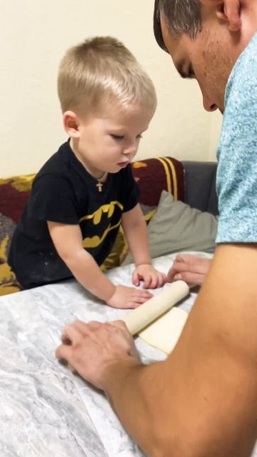 Слойки с Сыном и творогом)